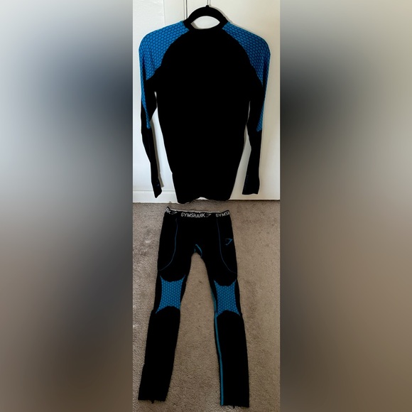 Gymshark | Shirts | Gymshark Hex Compression Blackblue Long Sleeve ...